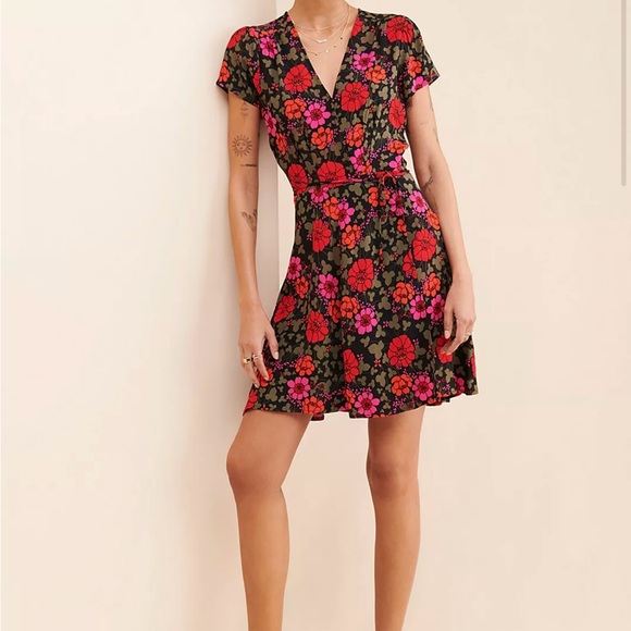 ROLLA'S | Dresses | Rollas Rollas Cleo Rambling Floral Wrap Dress ...